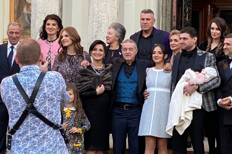 Familia Becali a dat o lovitură de un milion de euro Familia Becali a dat o lovitură de un milion de euro